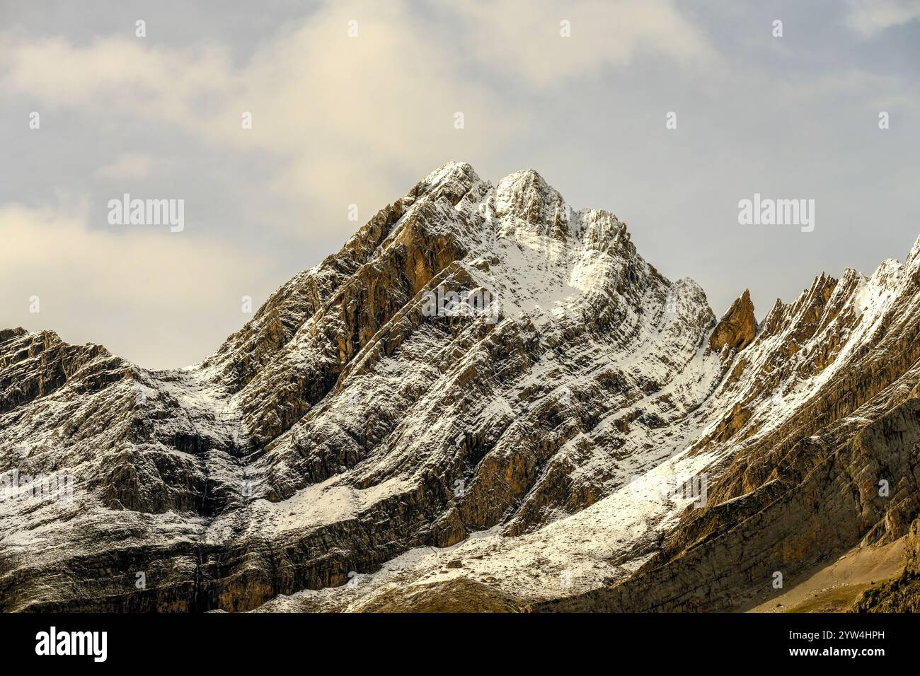 Snowy and rugged peak in the Pineta Valley, Huesca Stock Photo - Alamy