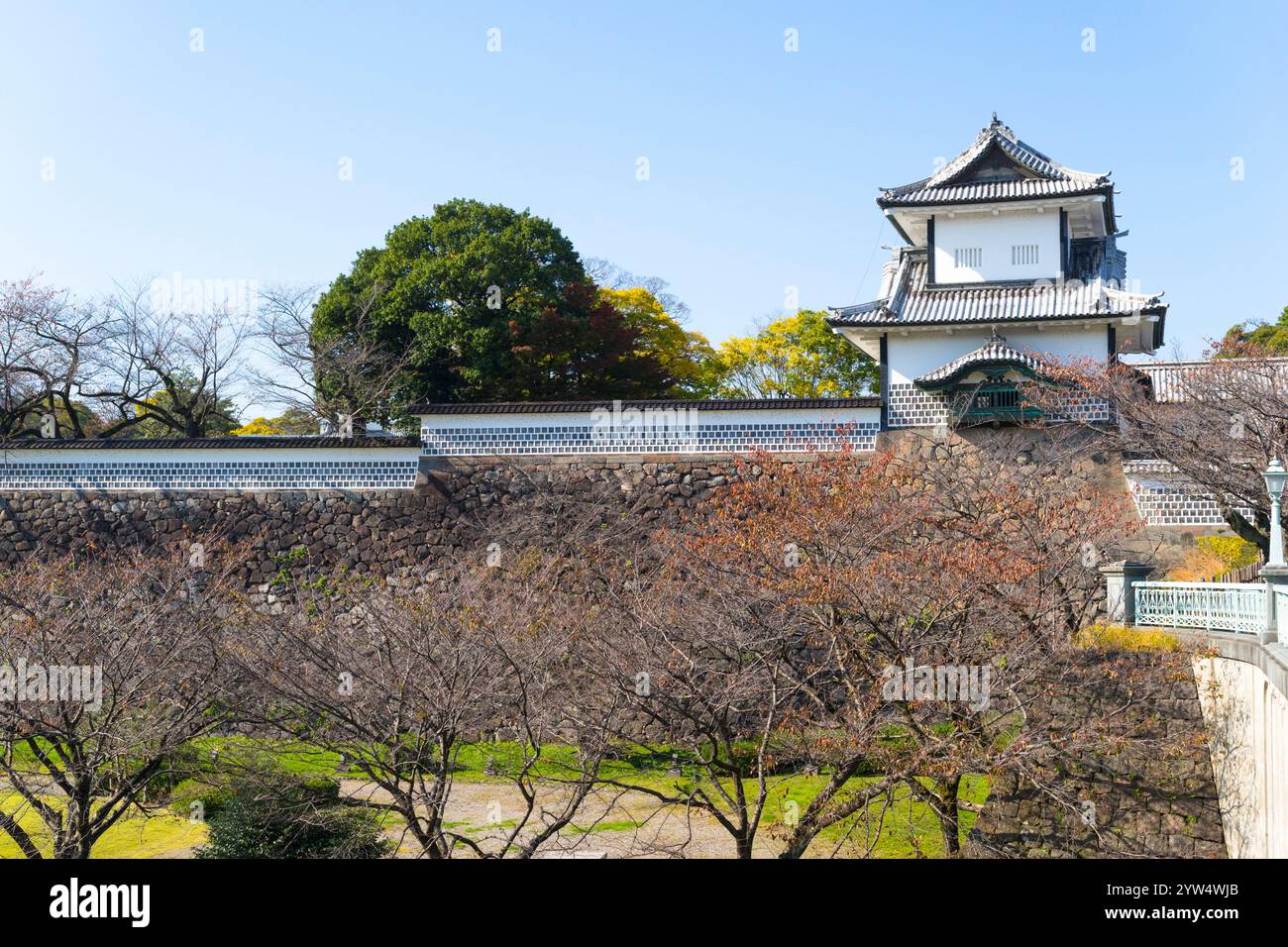 Oyama shrine kanazawa hi-res stock photography and images - Alamy