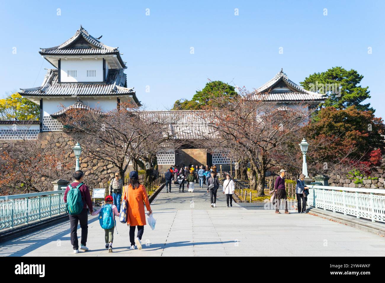 Oyama shrine kanazawa hi-res stock photography and images - Alamy