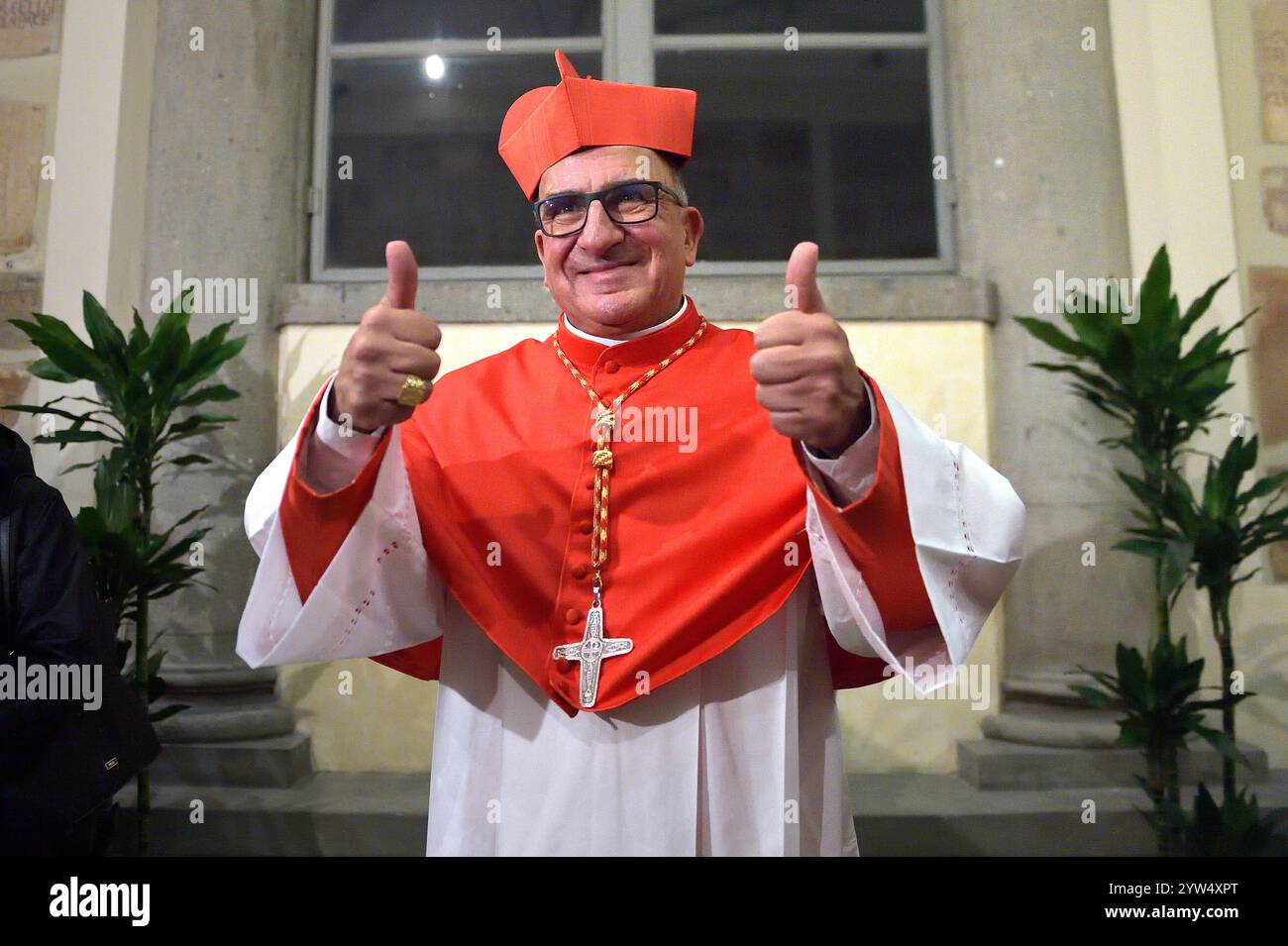 Chomali garib hi-res stock photography and images - Alamy