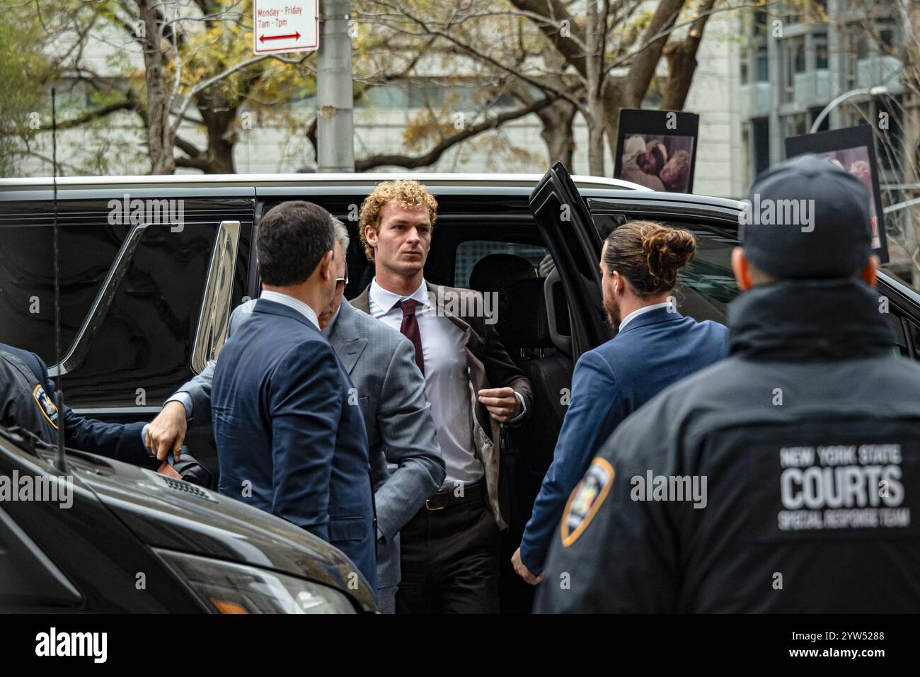 The former marine, Daniel Penny accused of strangling a homeless man ...