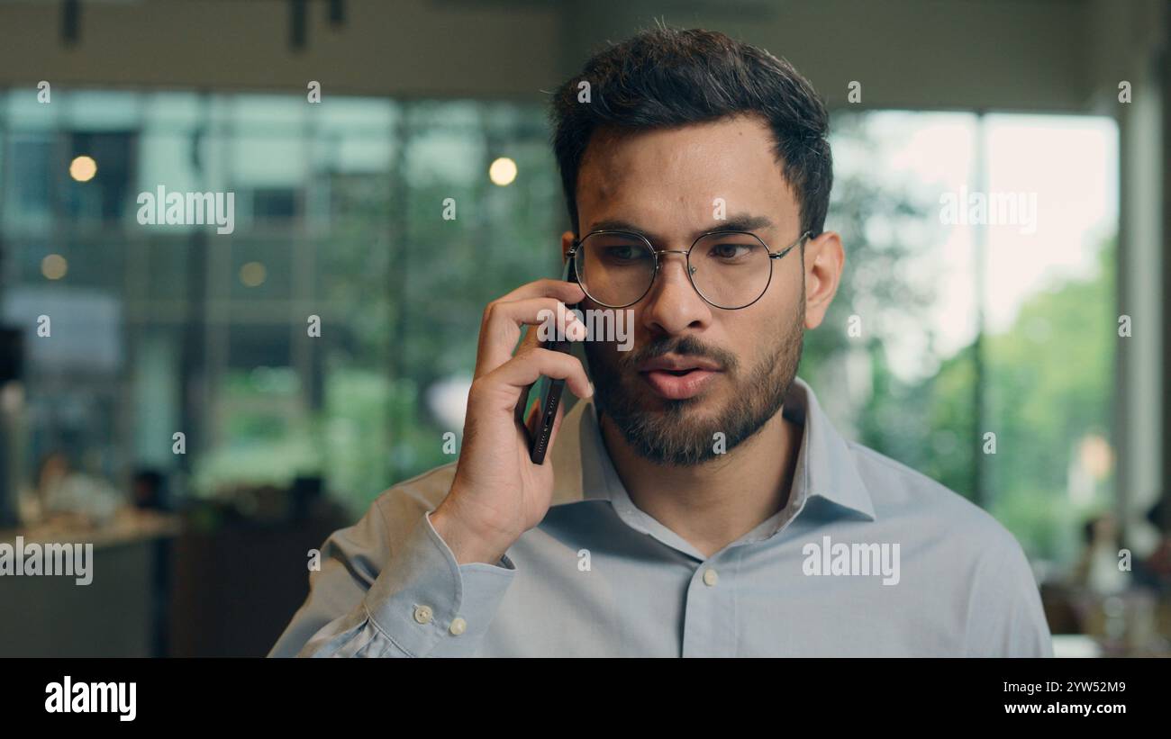 Restaurant manager angry hi-res stock photography and images - Alamy