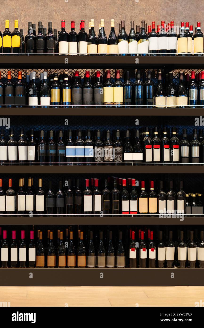 Alcohol bottles shop hi-res stock photography and images - Alamy
