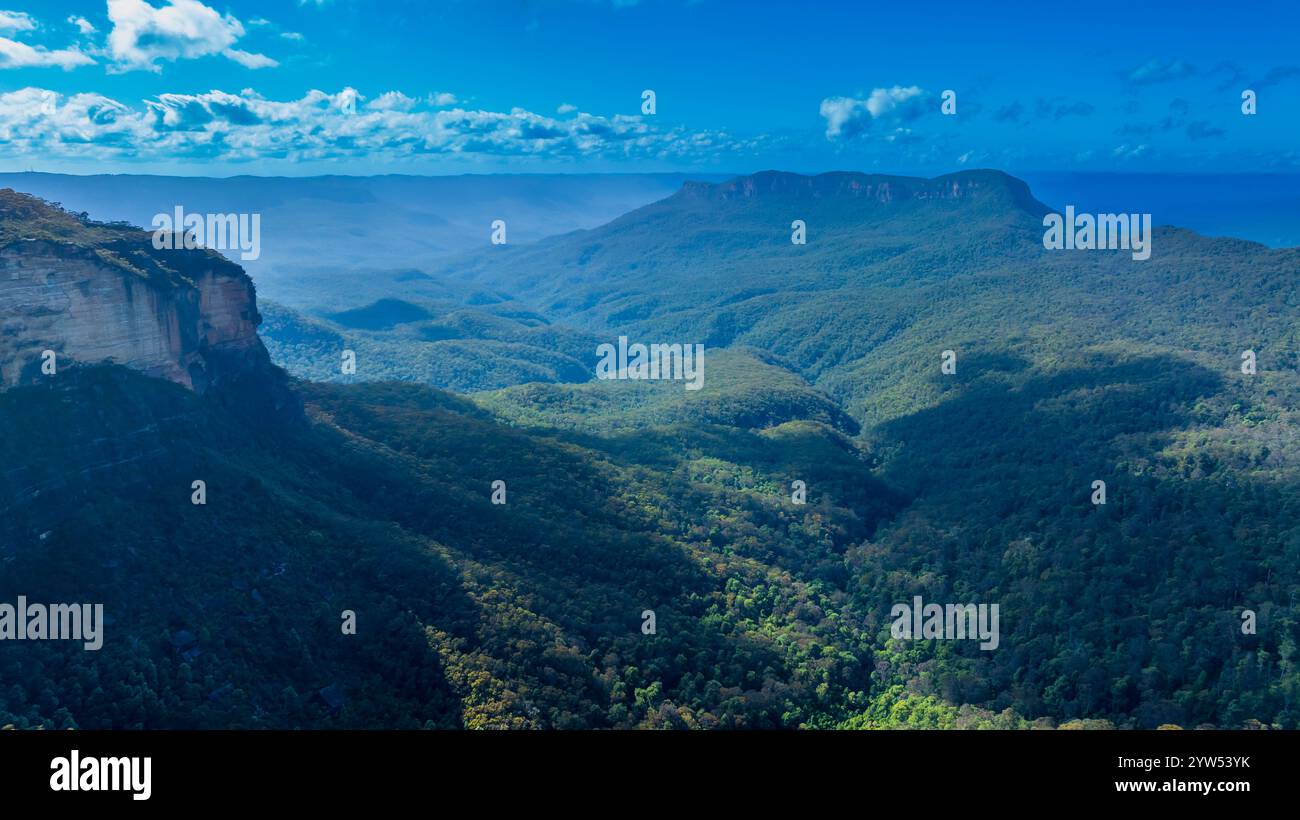 Photograph of the lush and picturesque Jamison Valley near Katoomba in ...
