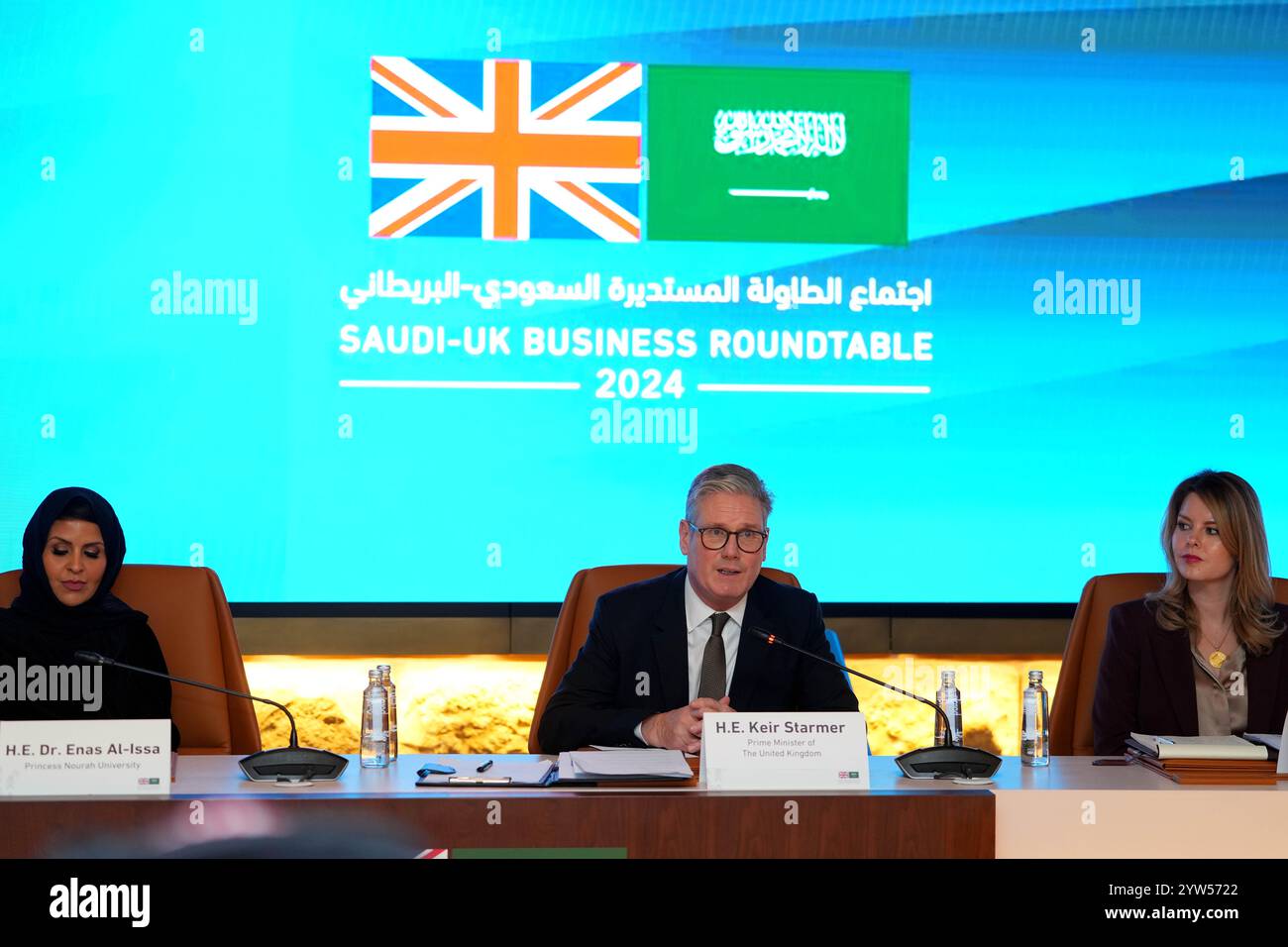 Prime Minister Sir Keir Starmer with Dr Enas Al-Issa (left) from ...