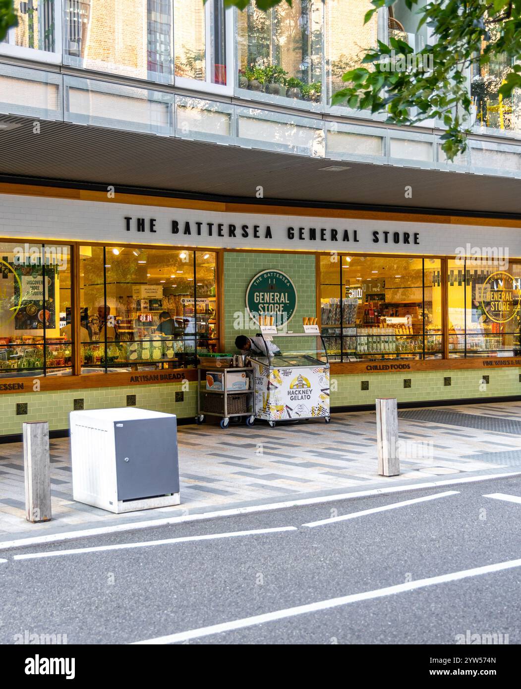 London, UK- September 19, 2024: The Battersea General Store storefront ...