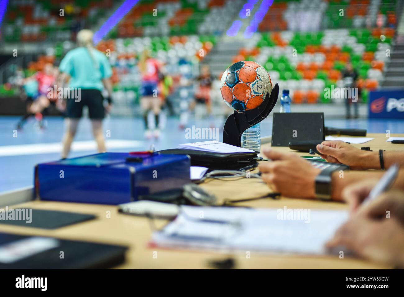 Handball referee table hi-res stock photography and images - Alamy