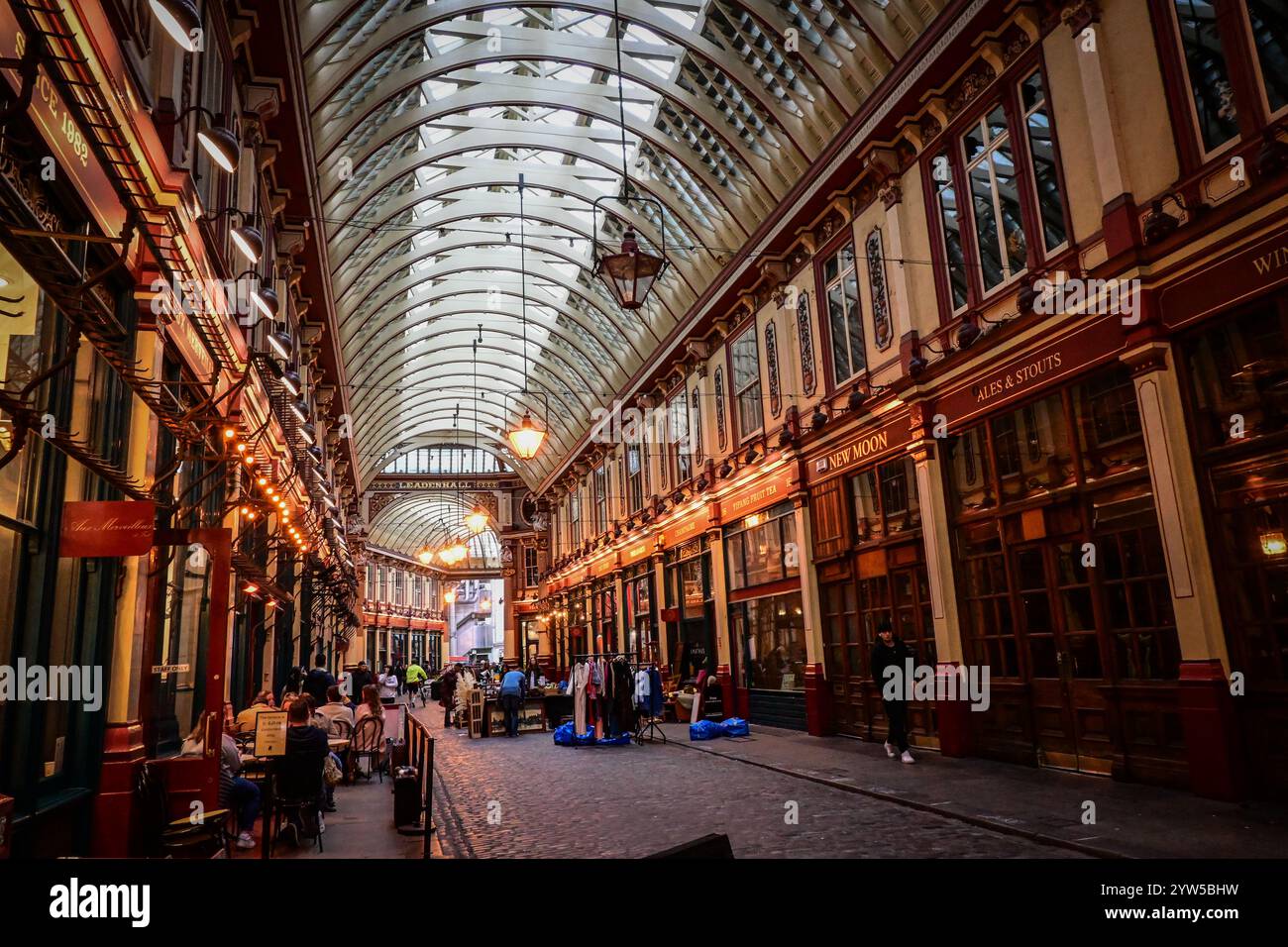 Market scene at Leadenhall Market in London, England Stock Photo - Alamy