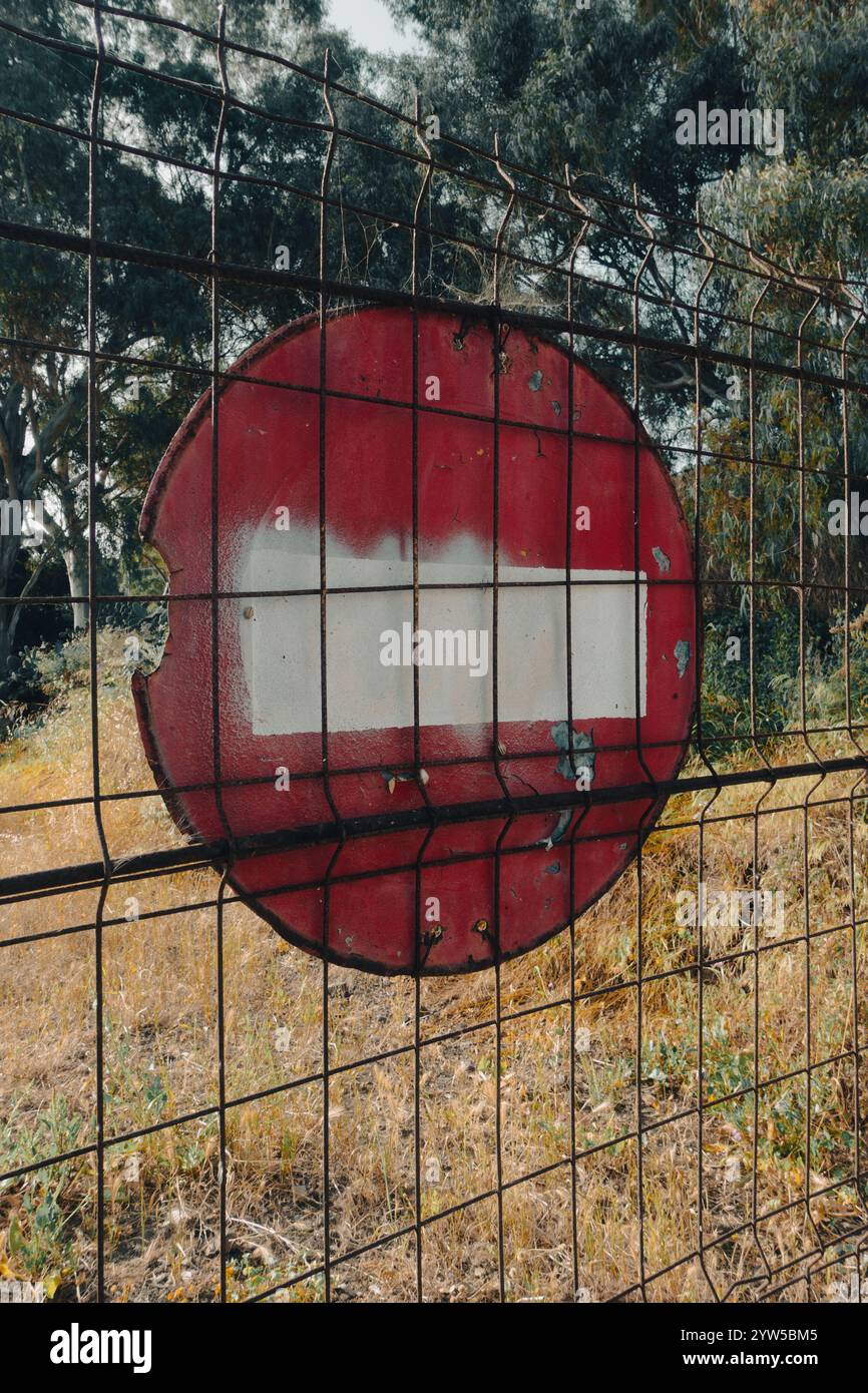 No entry sign on fence Stock Photo - Alamy