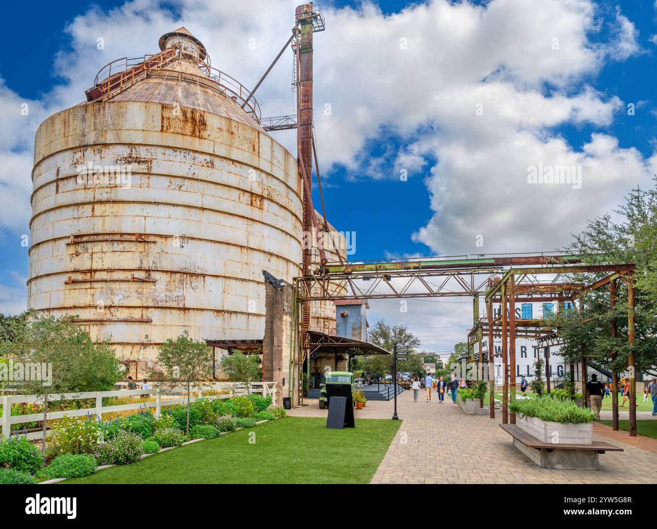 Magnolia Market, Waco, Texas, USA Stock Photo - Alamy