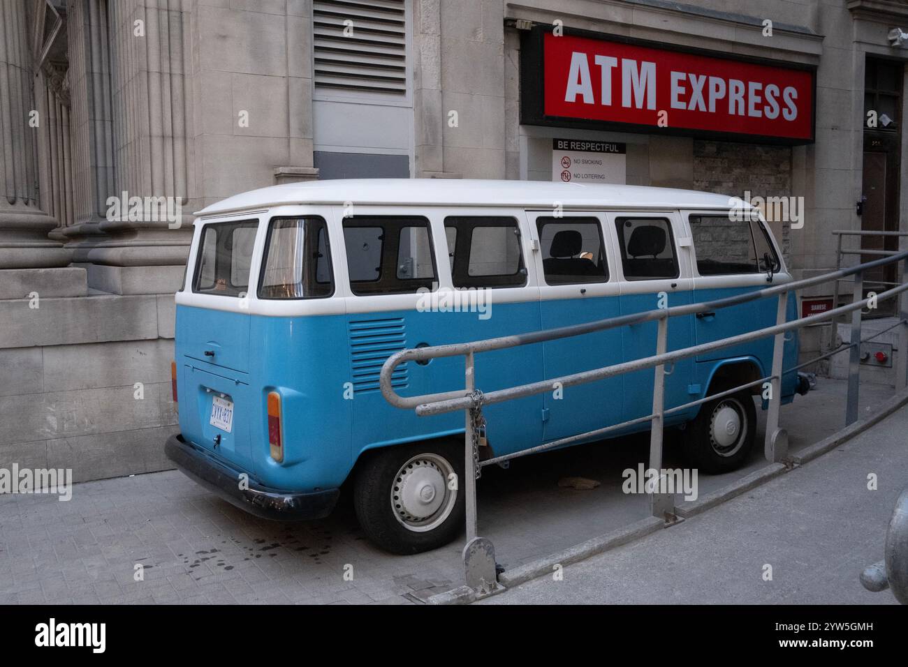 Classic scenes hi-res stock photography and images - Alamy