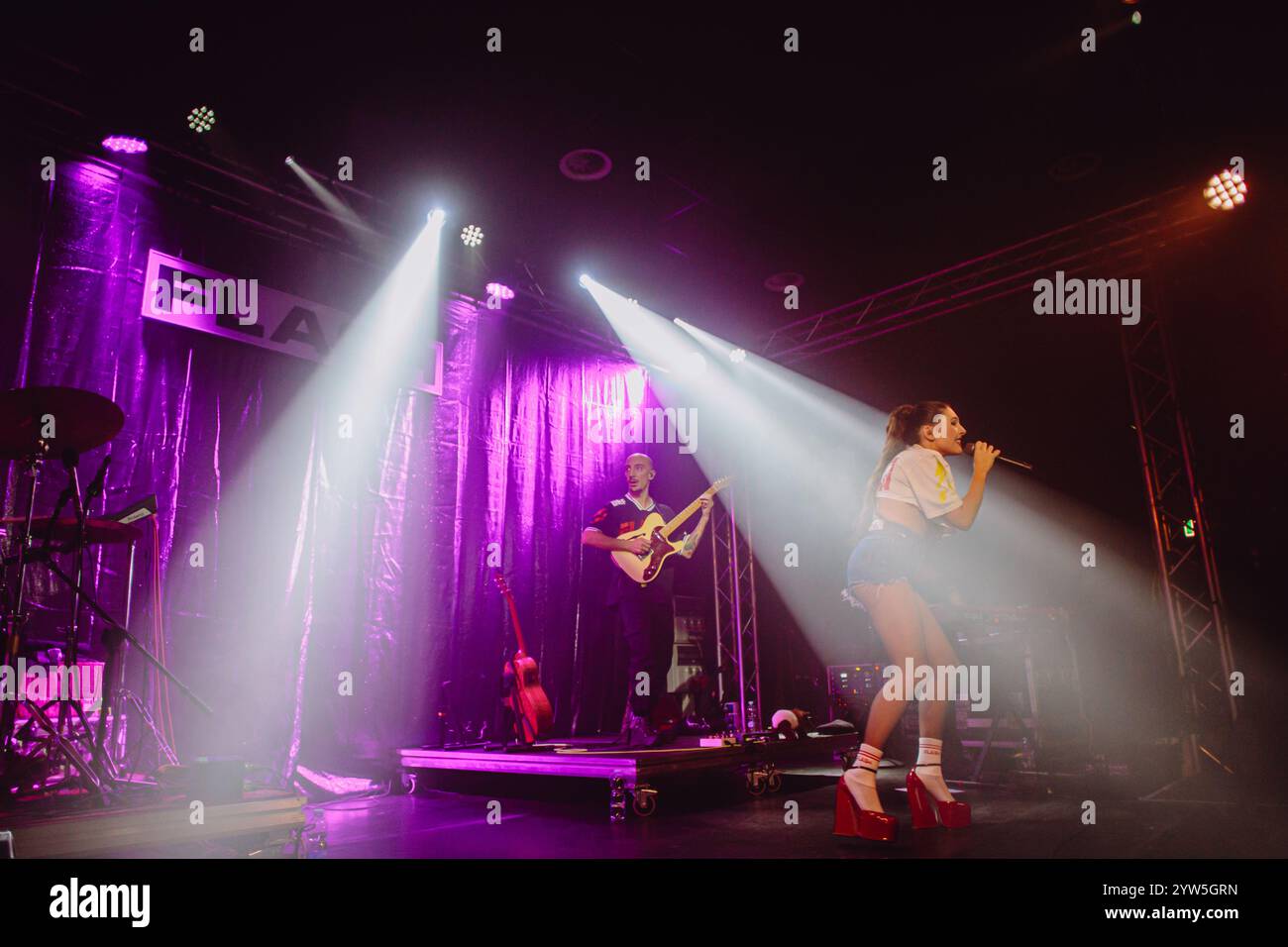 Ditonellapiaga perofrms live in Turin for the flash tour Stock Photo - Alamy