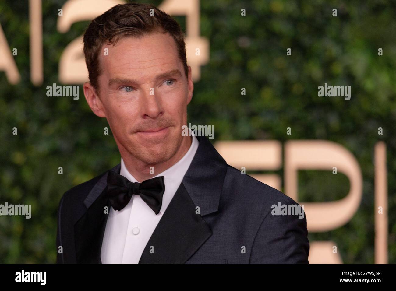 Benedict Cumberbatch poses for photographers upon arrival of the film ...