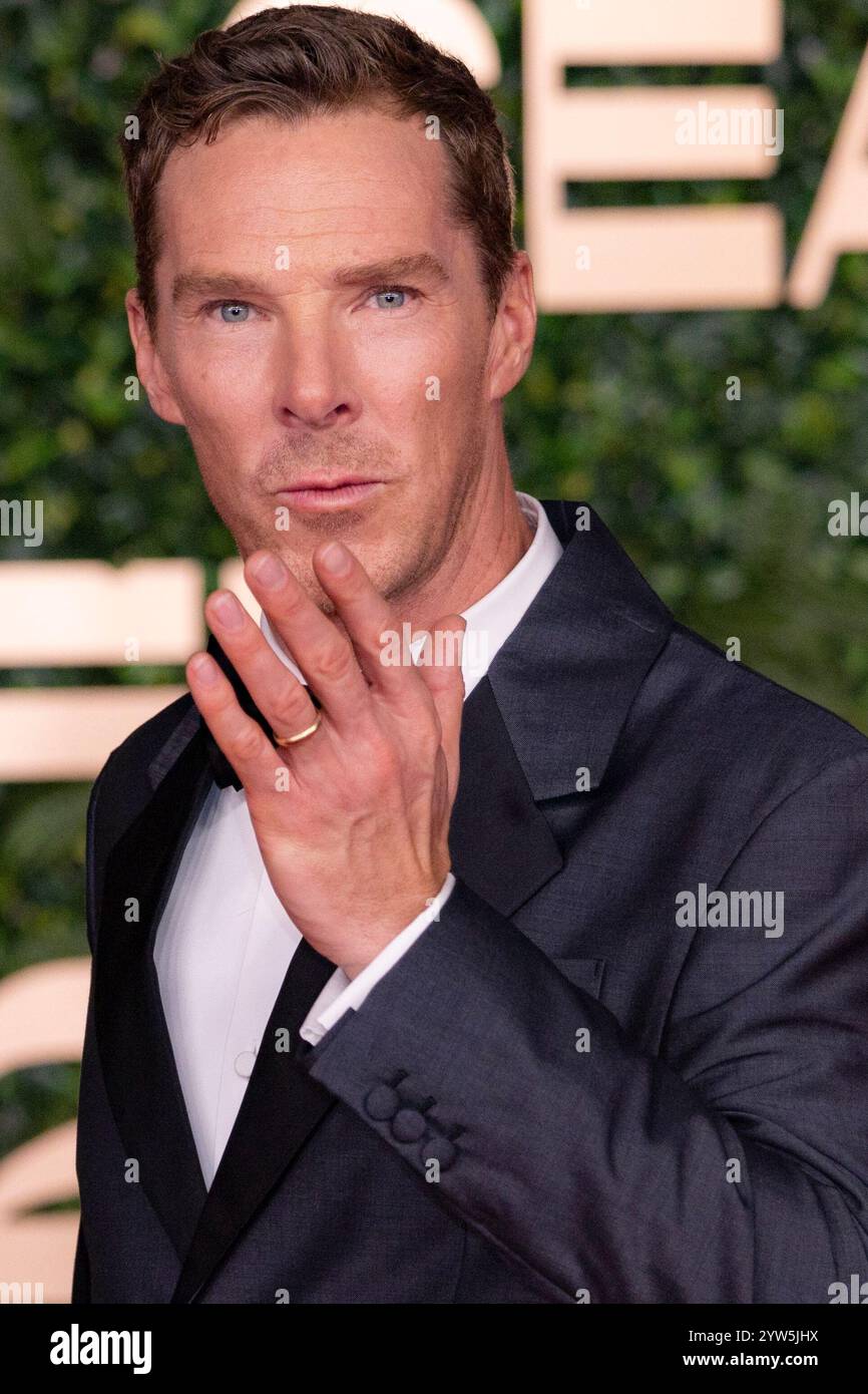 Benedict Cumberbatch poses for photographers upon arrival of the film ...