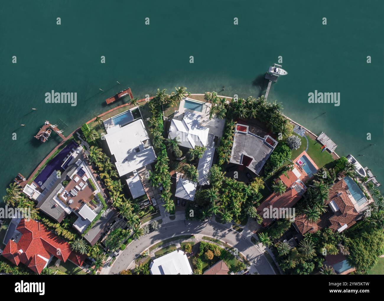 Aerial view above miami hi-res stock photography and images - Alamy