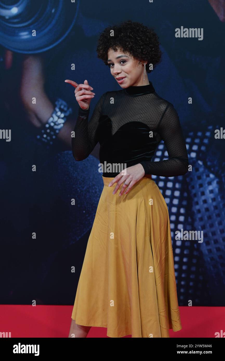 Schauspielerin Jess Maura kommt zur Premiere des Films Better Man, die ...