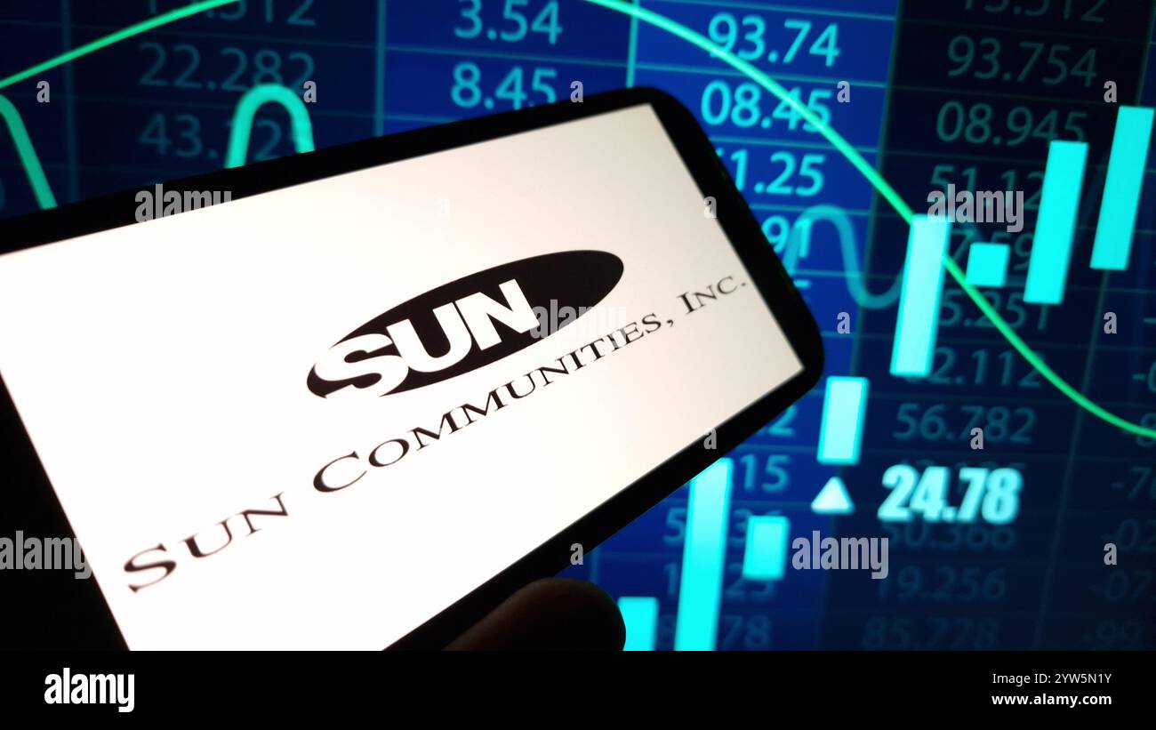Sun communities hi-res stock photography and images - Alamy