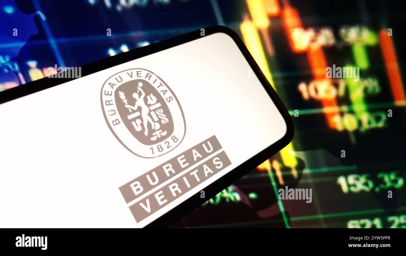 Bureau veritas logo hi-res stock photography and images - Alamy