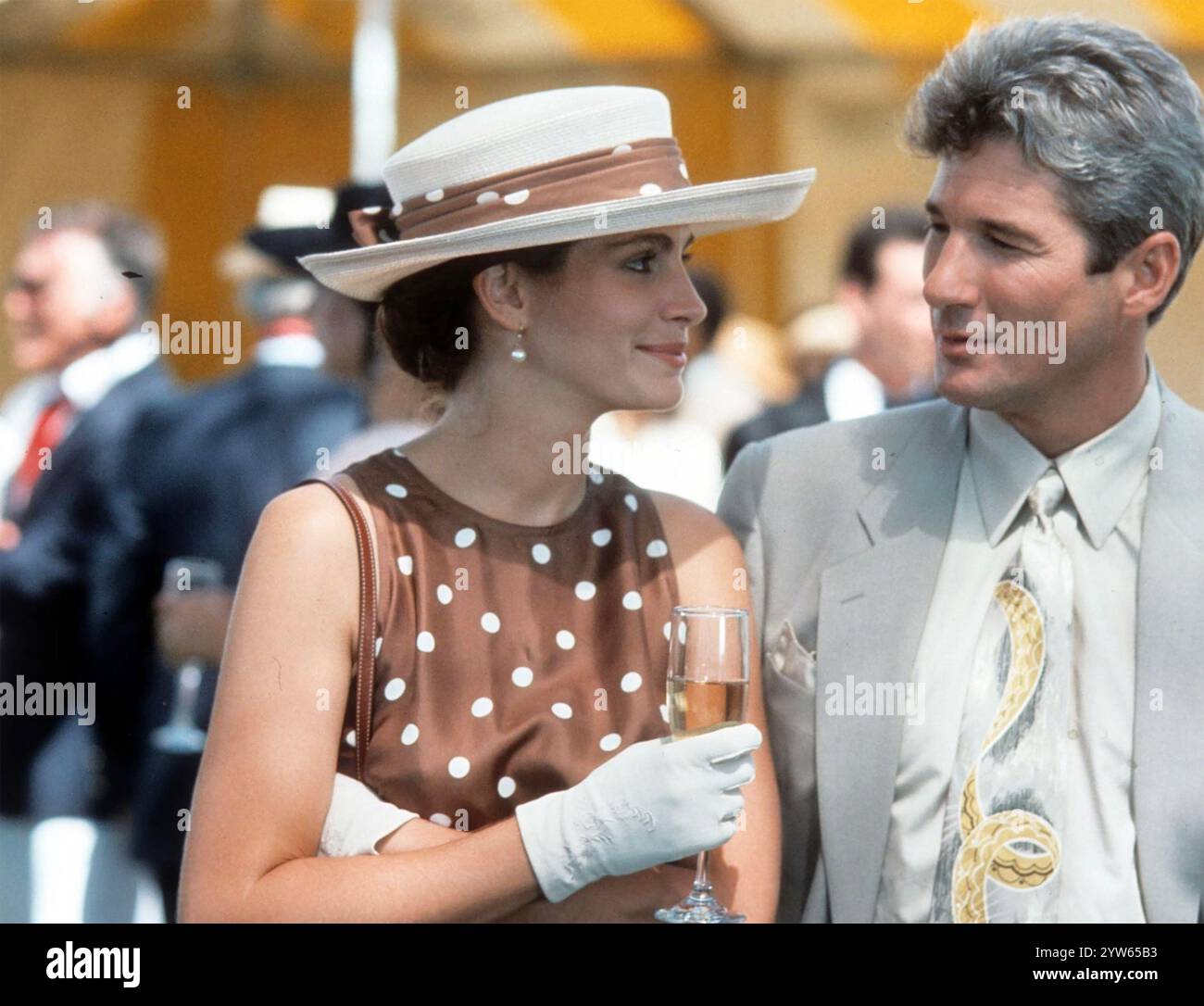PRETTY WOMAN 1990 Buena Vista Pictures Distribution film with Julia ...