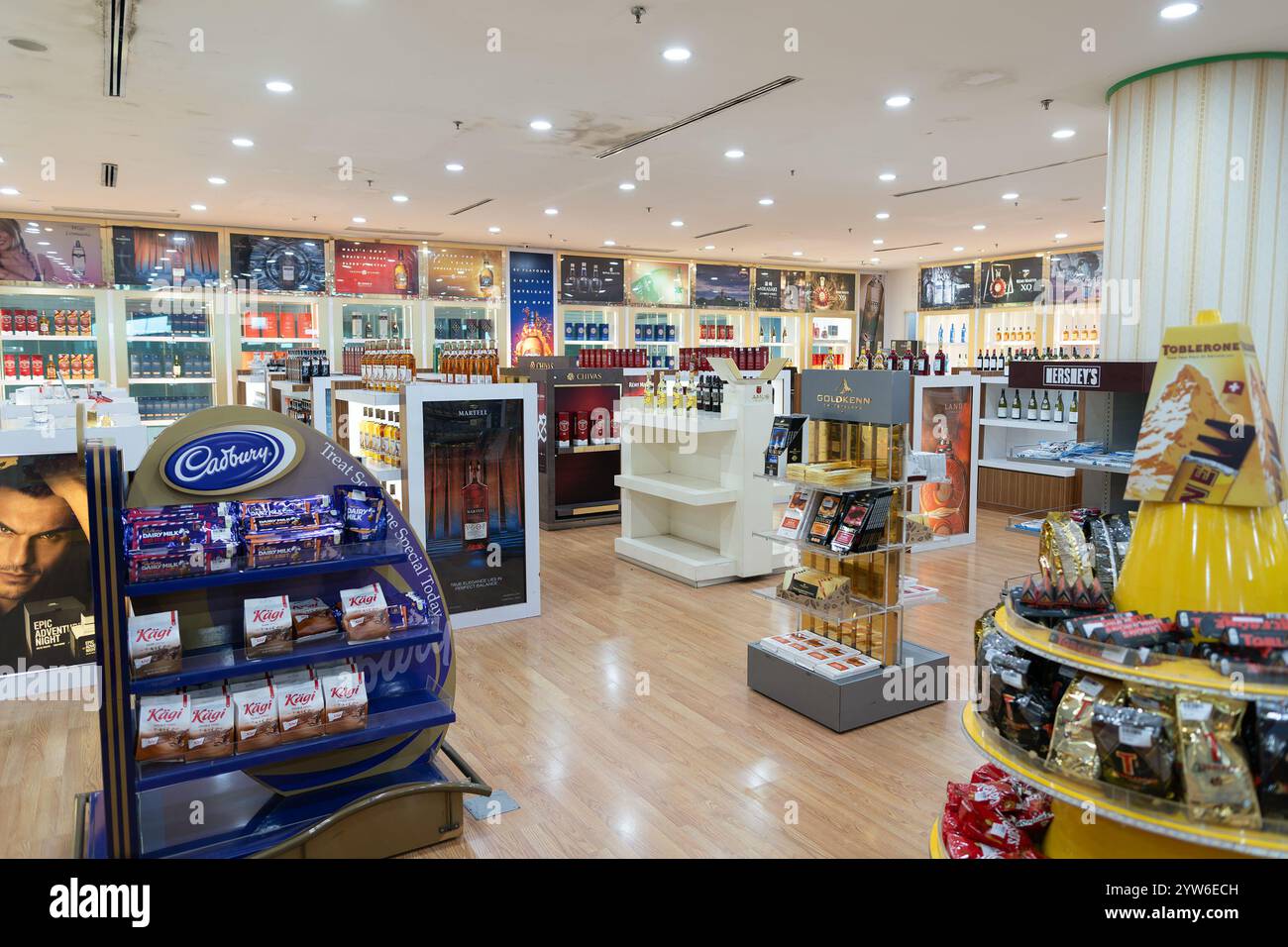 SENAI, MALAYSIA - NOVEMBER 22, 2023: goods on display in the duty-free ...
