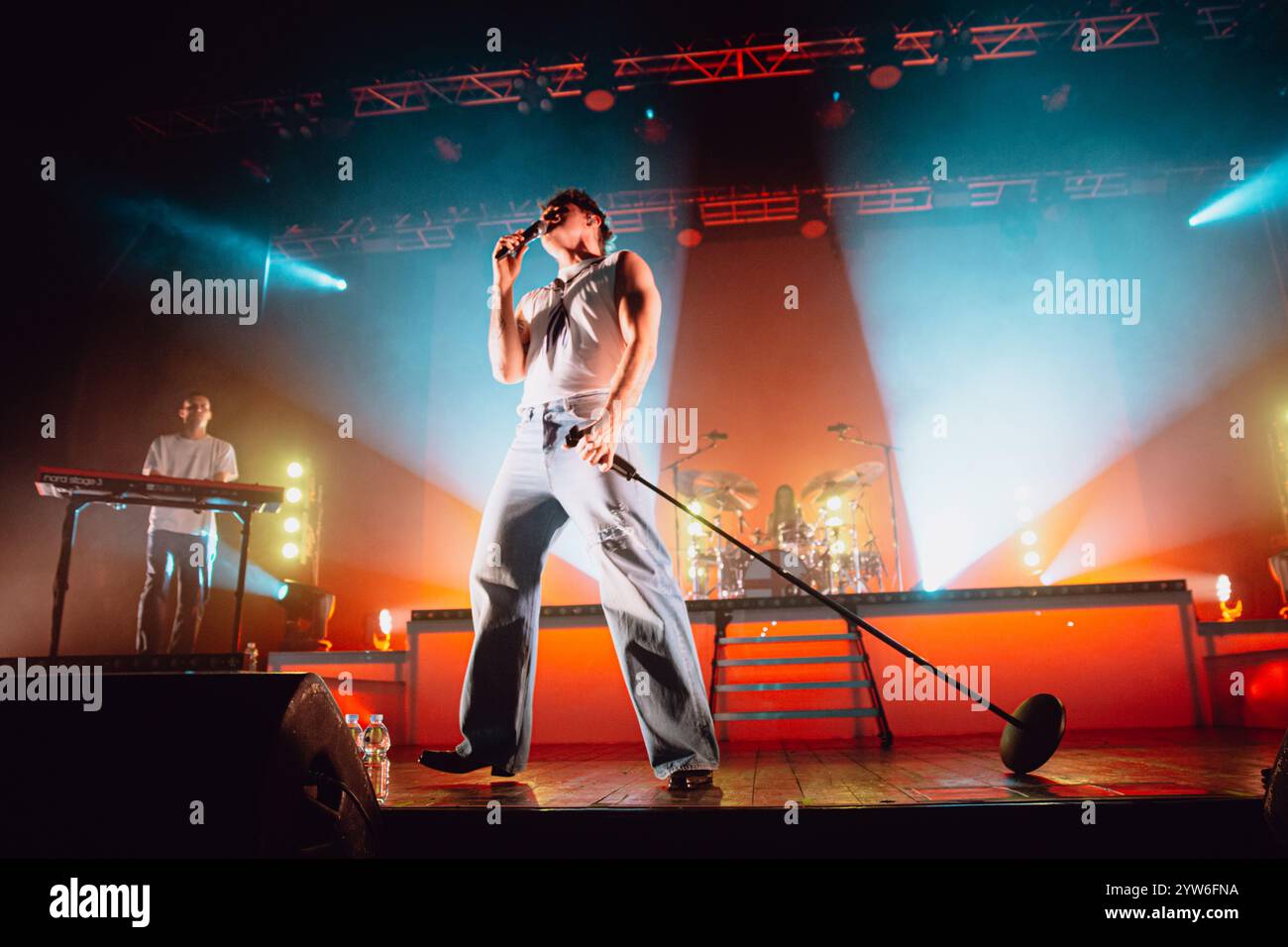 Olly live in Turin for "lo rifarò lo rifaremo tour" in decmber 2024 ...