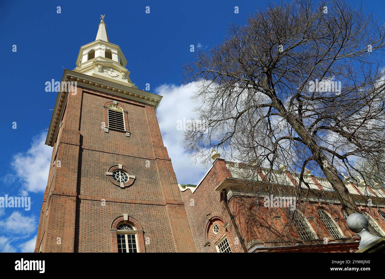 Christ Church and the tree - Philadelphia, Pennsylvania Stock Photo - Alamy