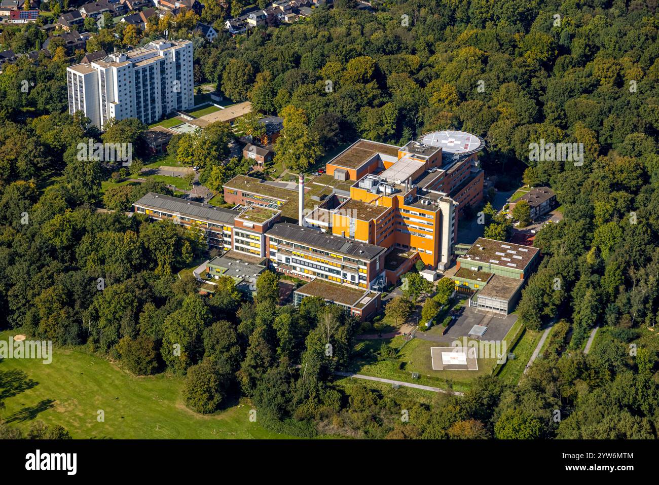 Aerial view, BG Klinikum Duisburg gGmbH and high-rise building BG-RHEA ...