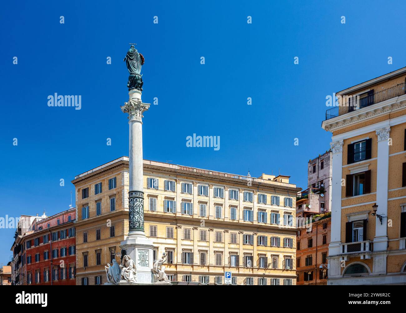 Highlighting its architectural features and location in the city hi-res ...