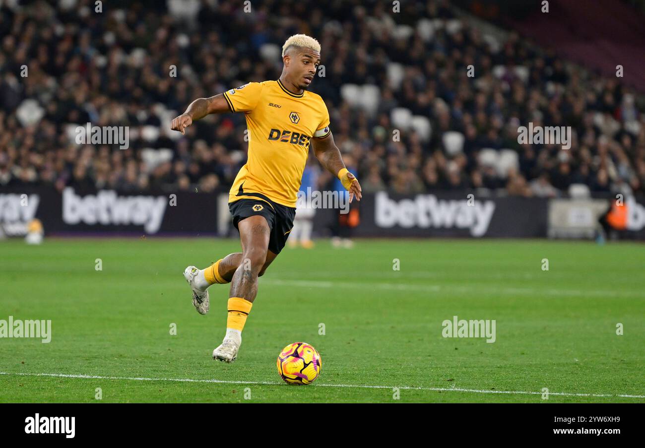 London, UK. 9th Dec, 2024. Mario Lemina (Wolves) during the West Ham vs ...