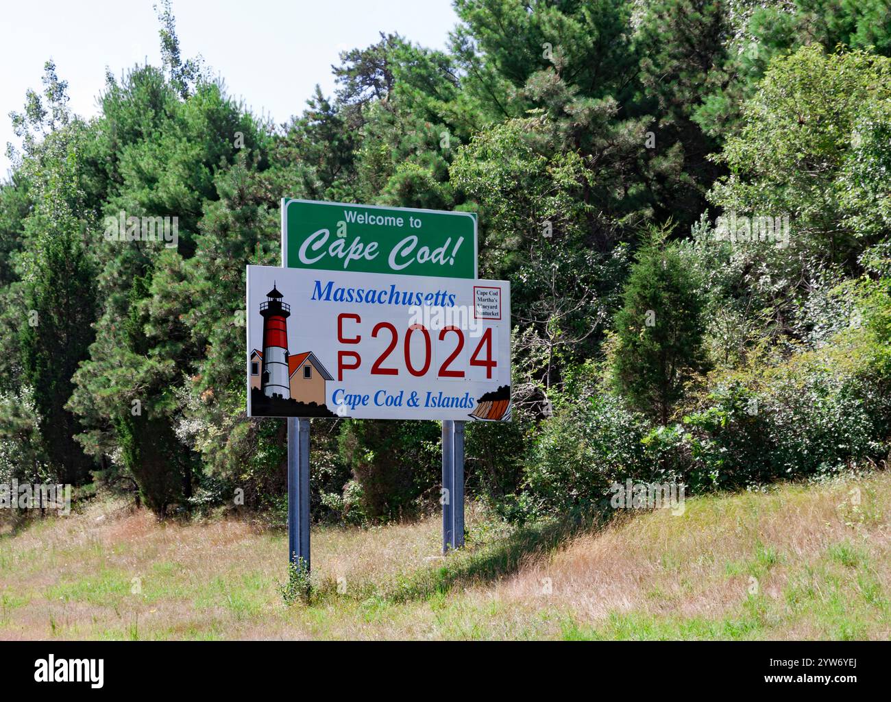 Welcome to Cape Cod, Massachusetts Highway Sign Stock Photo - Alamy