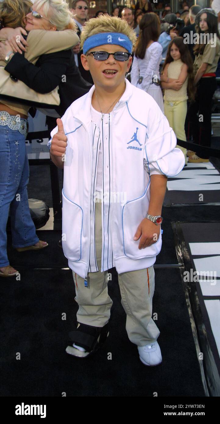 JONATHAN LIPNICKI..'MEN IN BLACK II' - WORLD PREMIERE.MANN VILLAGE ...