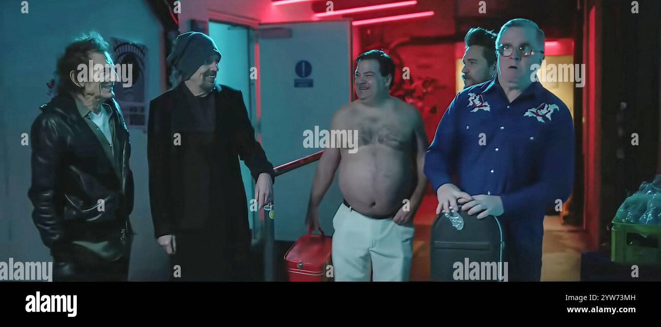 STANDING ON THE SHOULDERS OF KITTIES, from left: Ronnie Wood, Billy Bob Thornton, Patrick Roach ...