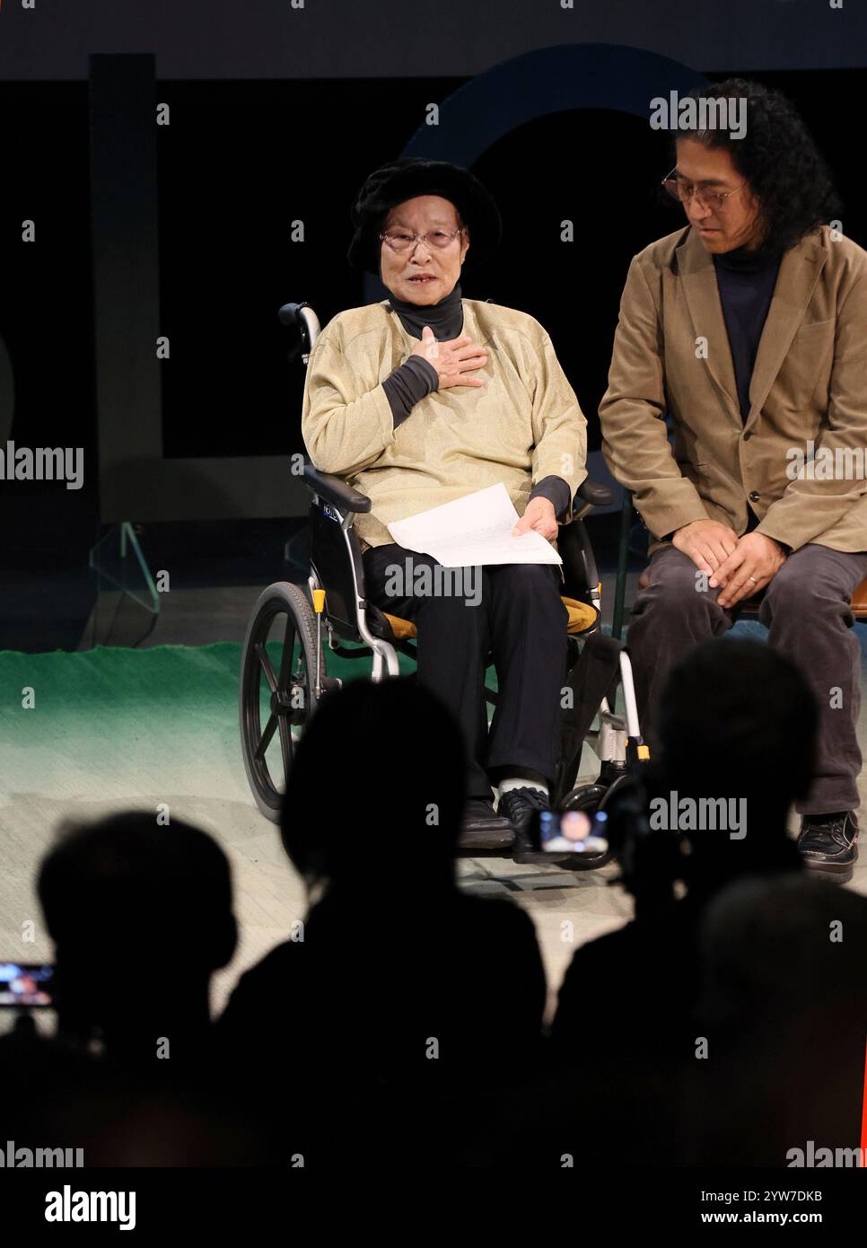 Japanese hibakusha Bun Hashizume speaks to Oslo residents about her ...