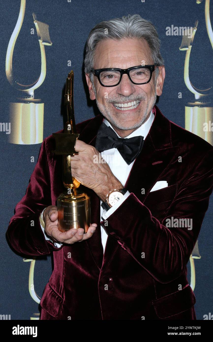 Beverly Hills, USA. 8, December, 2024. Pictured left to right, Joe ...