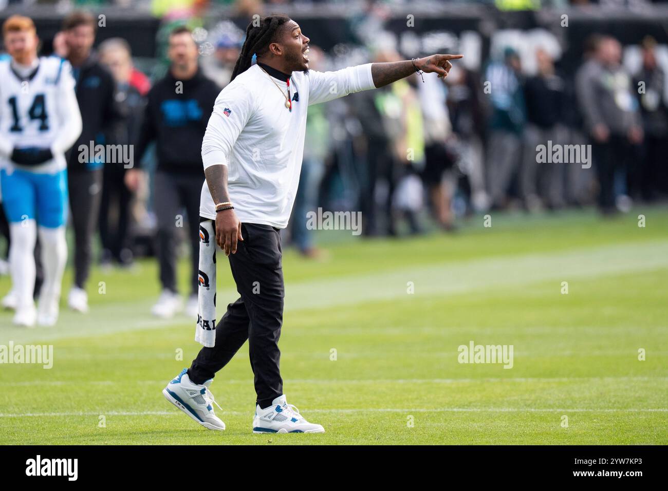 Carolina Panthers special teams assistant coach Daren Bates reacts ...