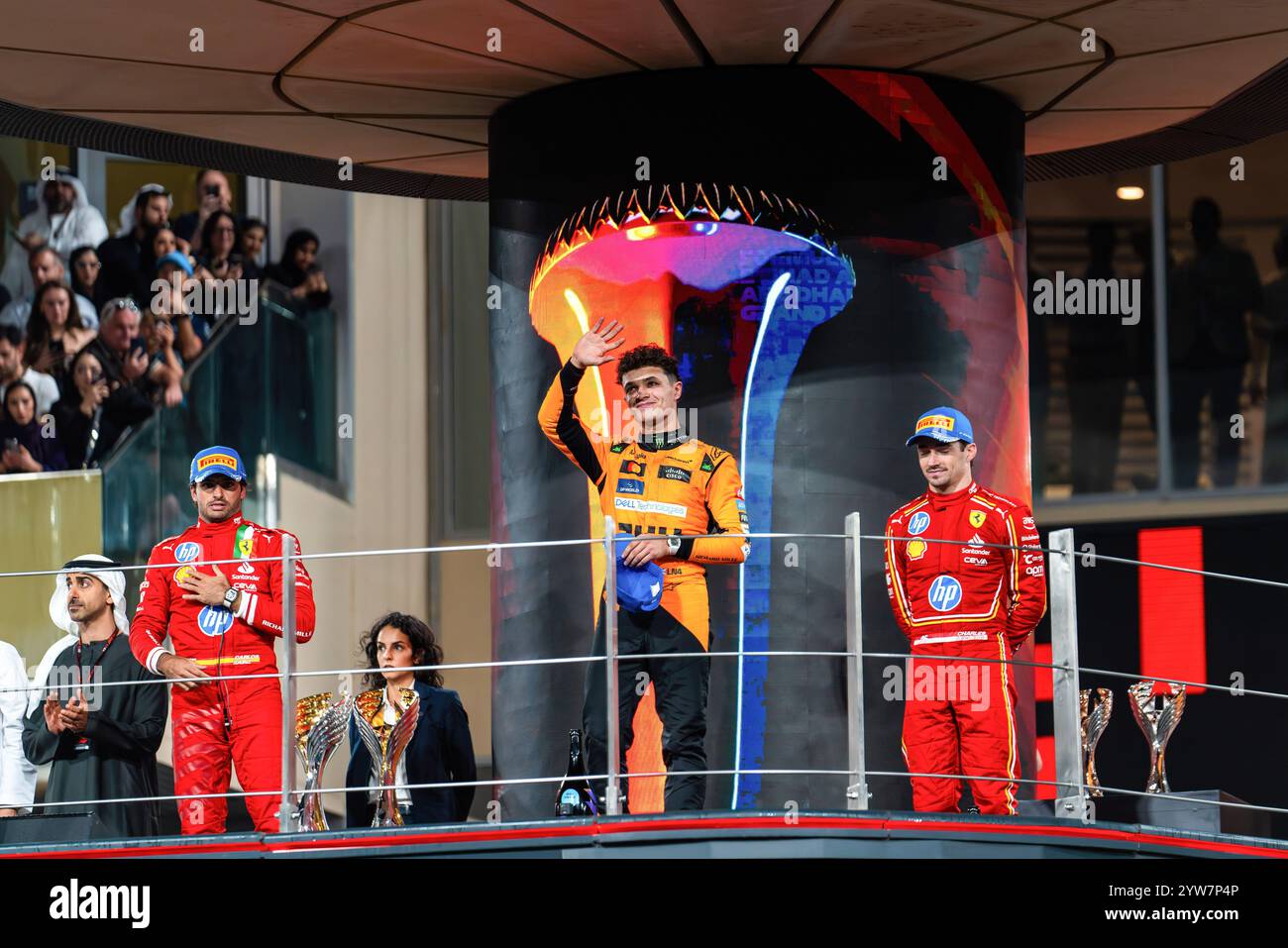 Abu Dhabi, United Arab Emirates. 08th Dec, 2024. (L-R) Carlos Sainz ...