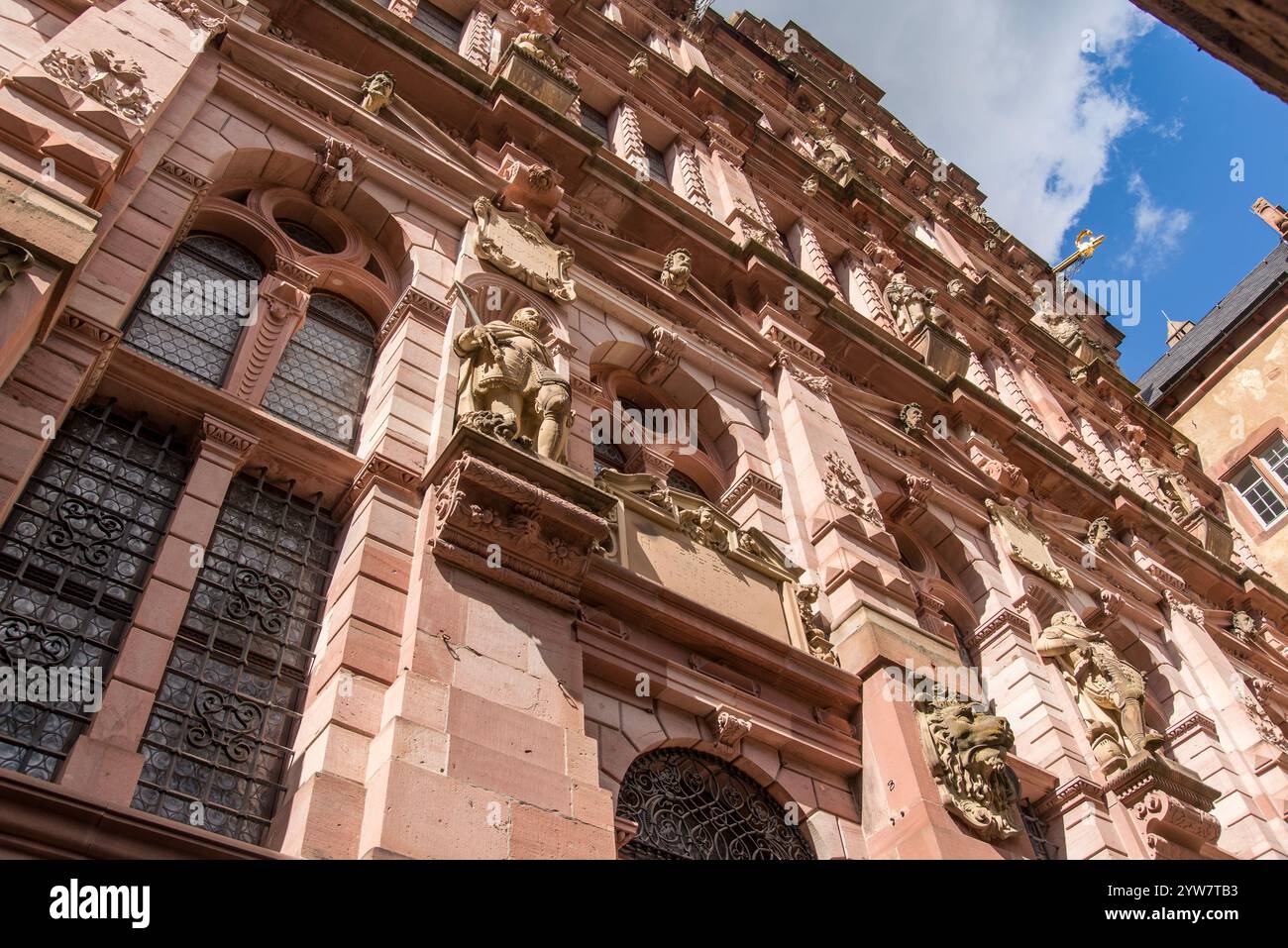 The Heidelberg Castle facade complete with living size ancient ...
