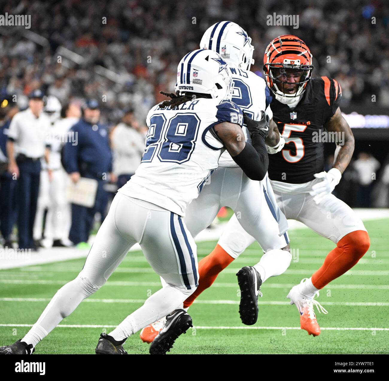 Tee higgins bengals hi-res stock photography and images - Alamy