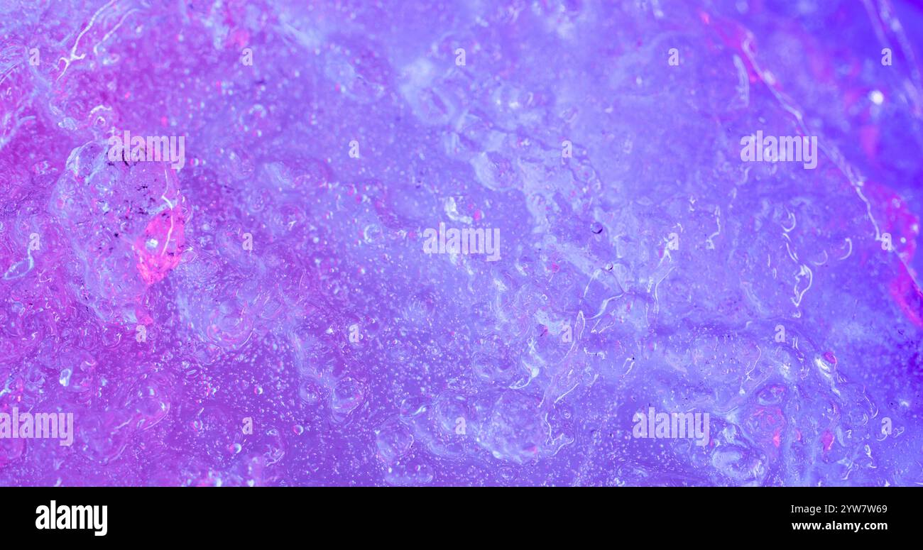 Purple spill paint flow ice hi-res stock photography and images - Alamy