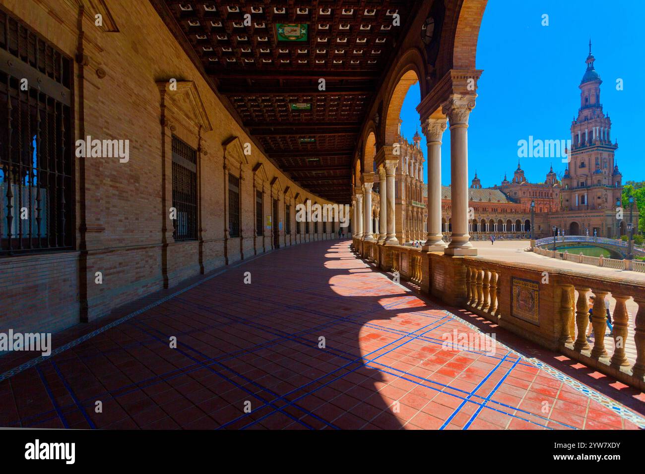 Beautiful plaza de españa hi-res stock photography and images - Alamy