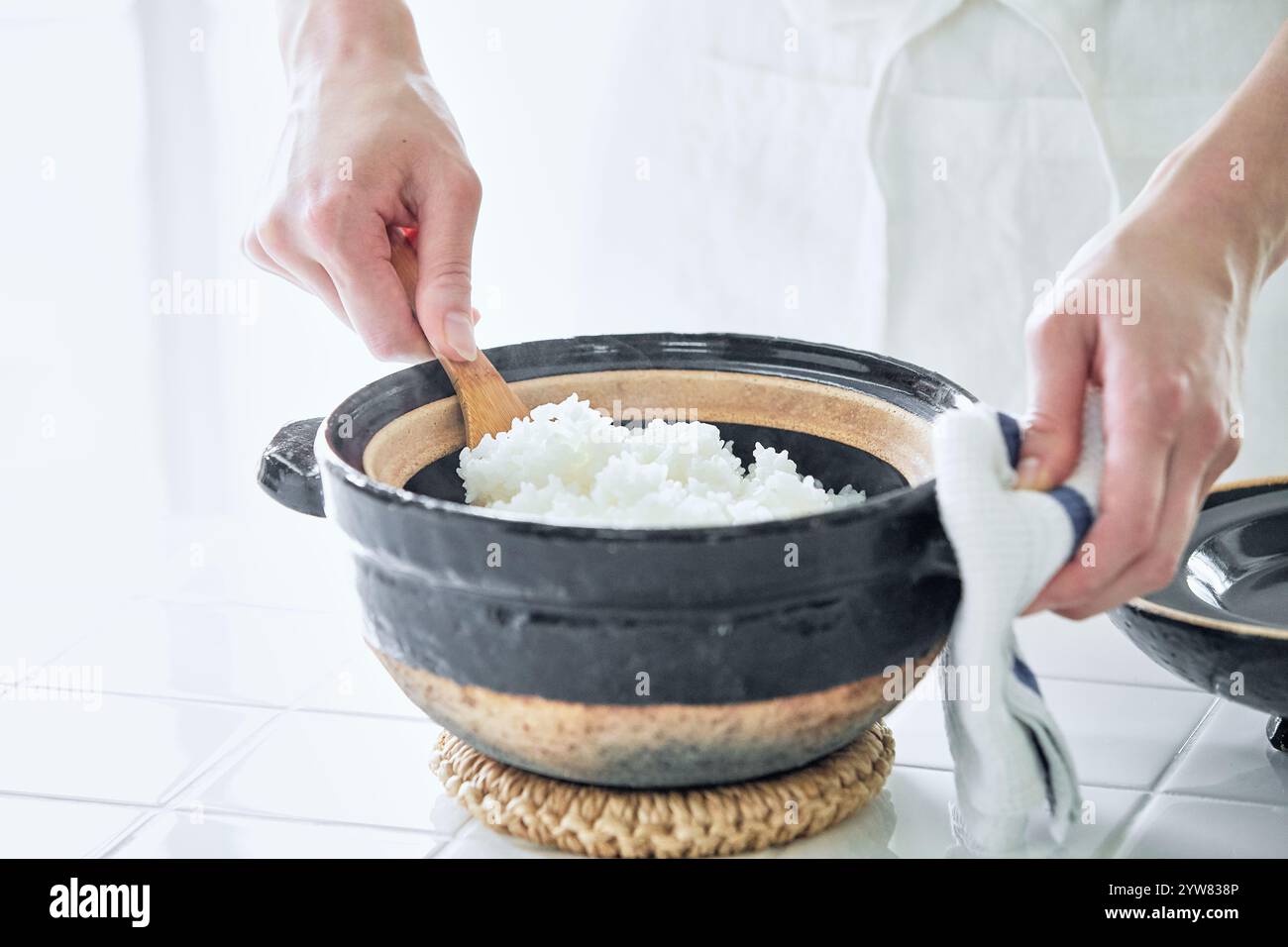 Earthen materials hi-res stock photography and images - Alamy