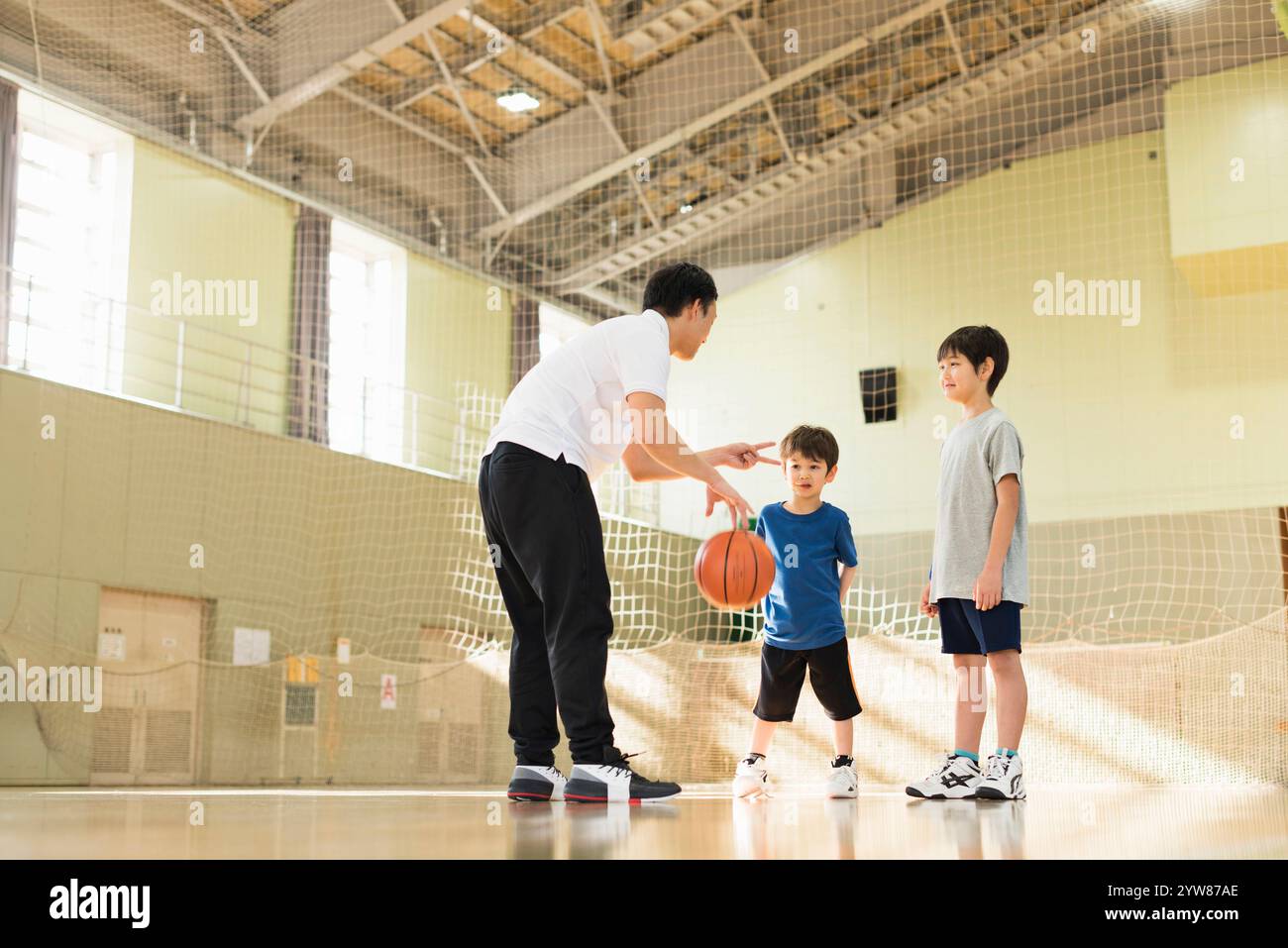 Coaching kids hi-res stock photography and images - Alamy
