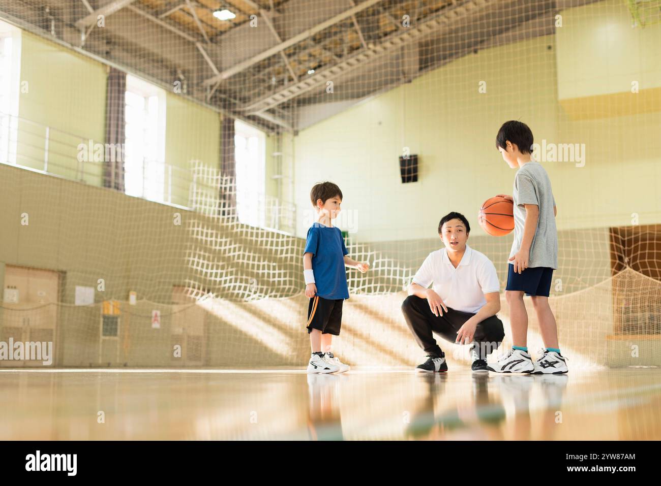 Coaching kids hi-res stock photography and images - Alamy
