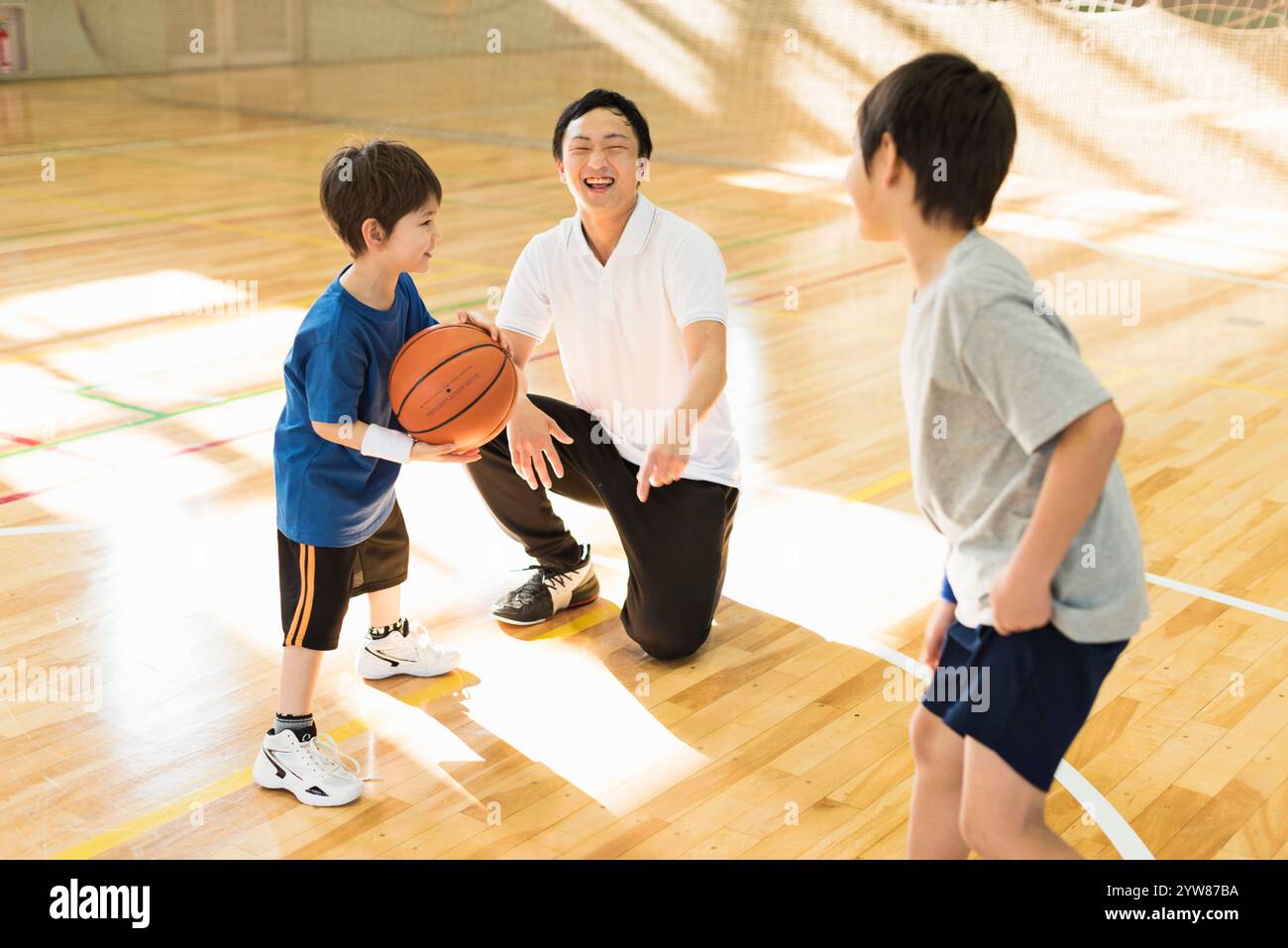 Child basketball practice school hi-res stock photography and images ...