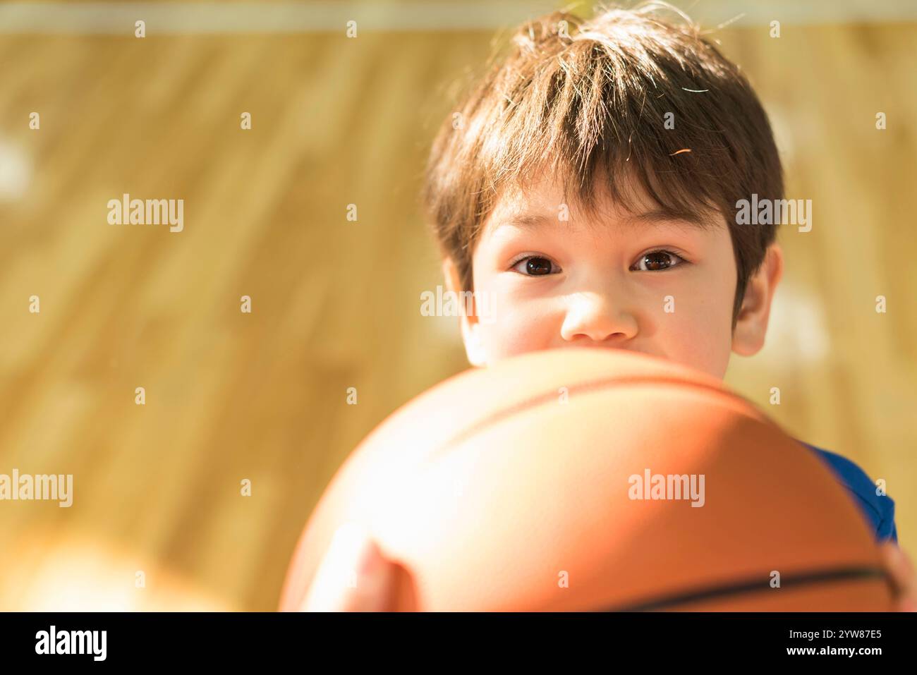 Indoor child basketball hi-res stock photography and images - Alamy