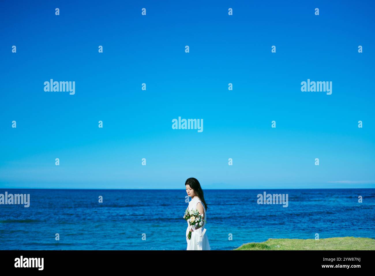 Wedding Sea Bride Stock Photo - Alamy