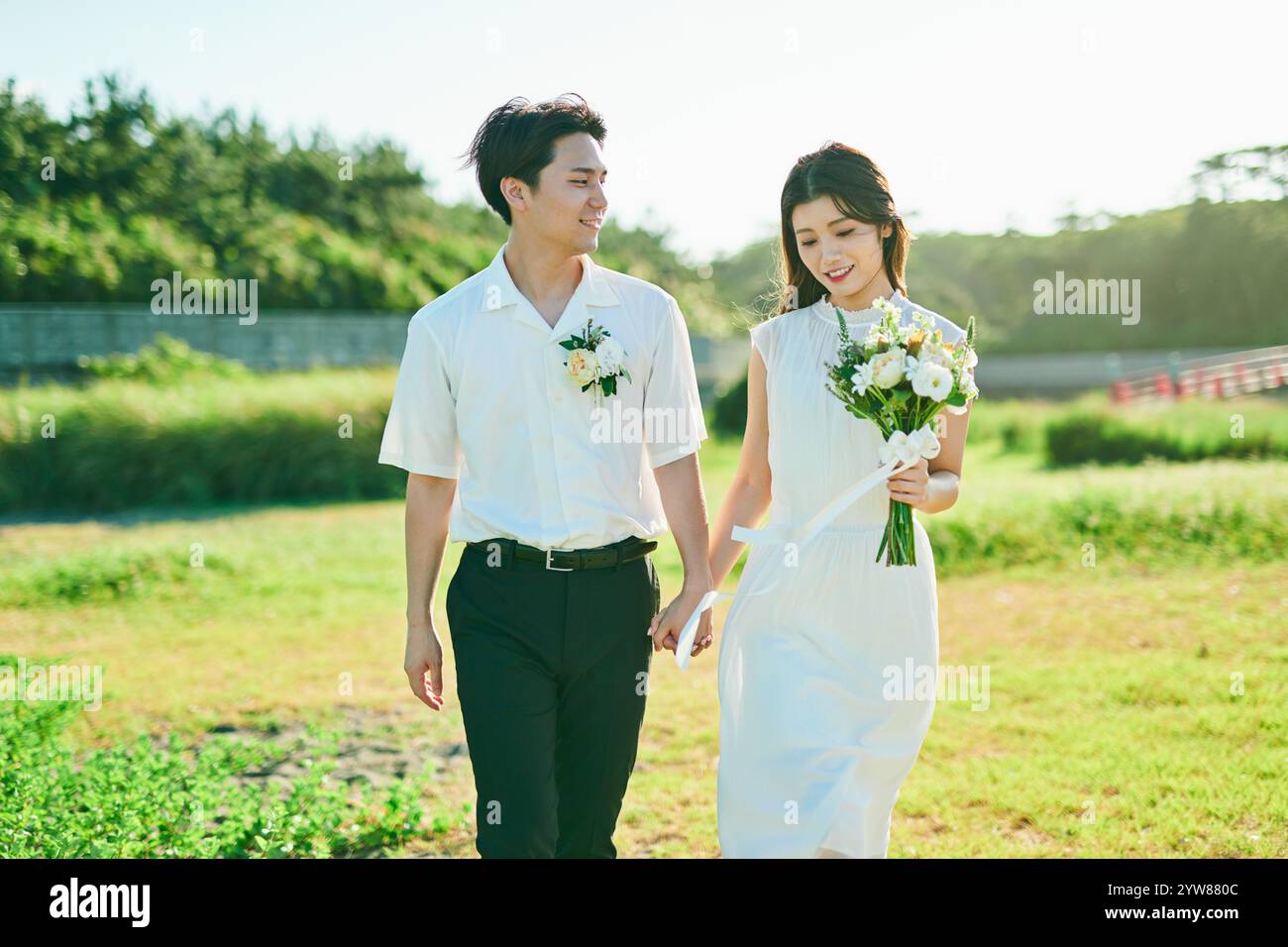Wedding dress walking hi-res stock photography and images - Alamy