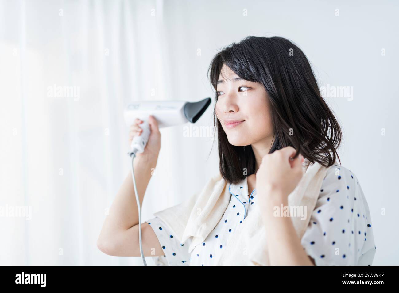 Hair drying a hair dryer hi-res stock photography and images - Alamy