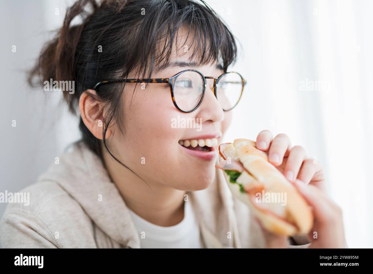 Women Sandwich Eating Stock Photo - Alamy