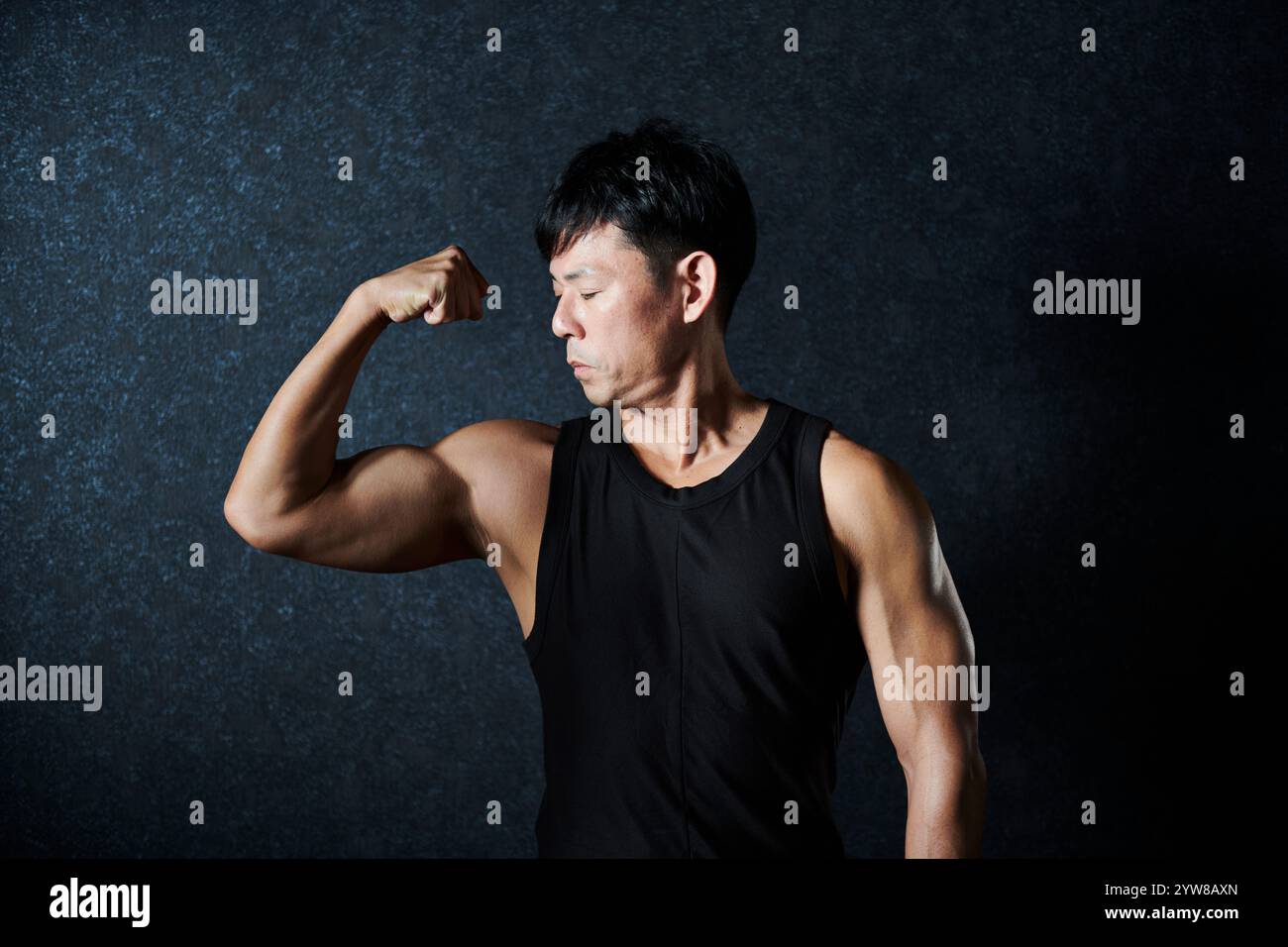 Weight training facility hi-res stock photography and images - Alamy
